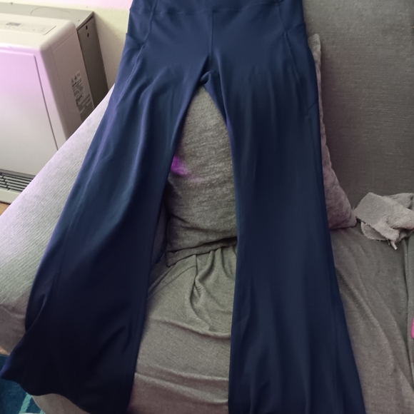 Fabletics | Pants & Jumpsuits | Fabletics Oasis Pureluxe Highwaist Kick ...